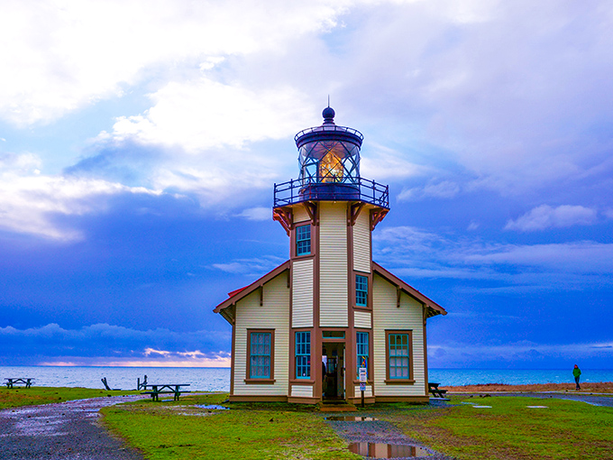 This lighthouse village looks like a movie set where every building got the starring role. 