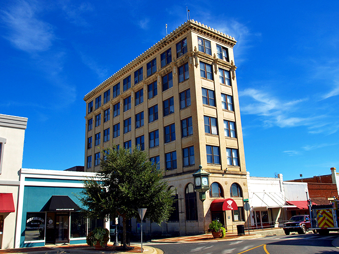 The heart of Andalusia welcomes visitors with classic Southern storefronts and prices that won't break your fixed-income budget.
