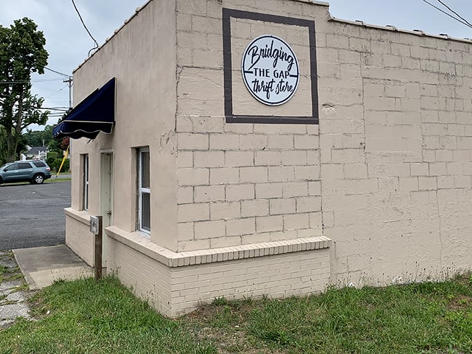 The hand-painted sign gives Bridging the Gap that small-town charm. Where everybody knows your name&mdash;and your vintage china pattern.