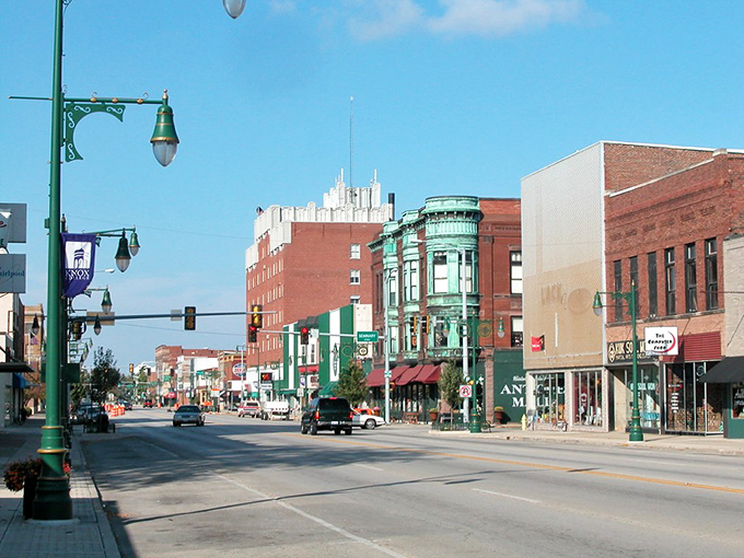Galesburg's wide streets and historic architecture offer breathing room for both your spirit and your retirement budget.