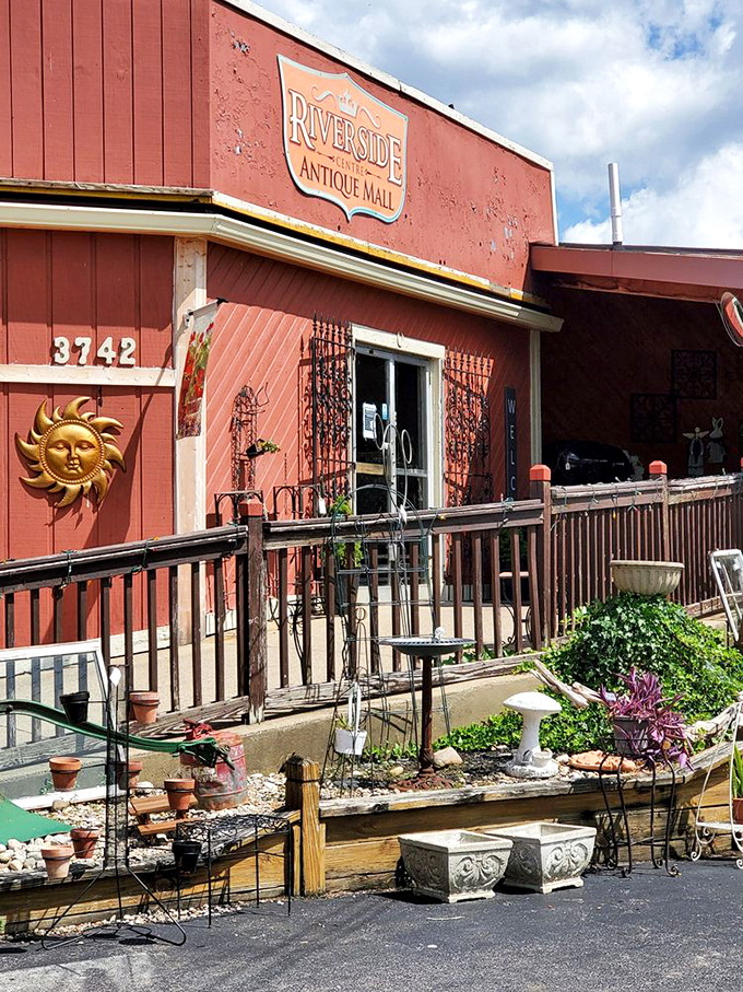 Garden treasures spill onto the porch, giving just a hint of the countless collectibles waiting inside.