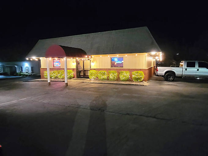 Don't let the modest exterior fool you&mdash;Southern Steakhouse is where steak dreams come true without the fancy pretense.