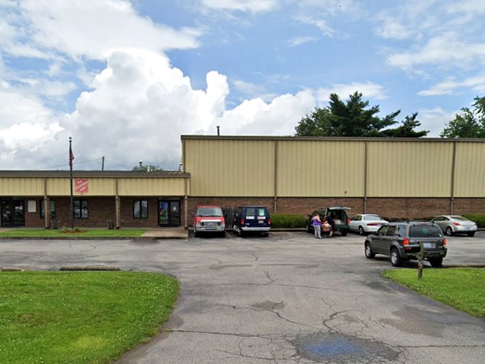 Blue skies above promise good fortune within. This sprawling store offers treasures for every budget and taste.