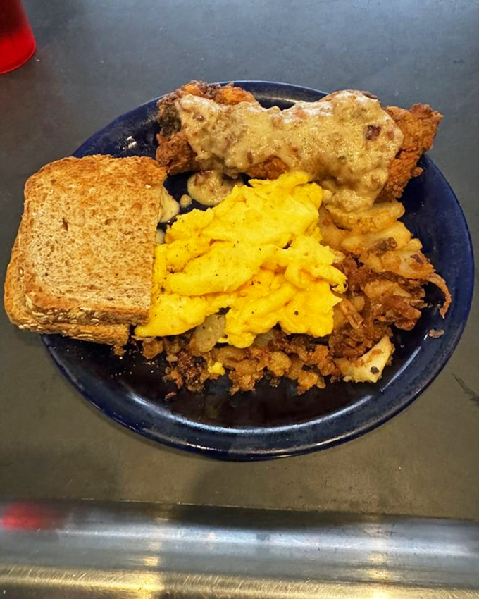 Breakfast of champions (and those who partied like champions the night before). A plate that says "I understand you" in the most delicious way possible.