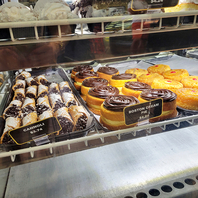 Cannoli and Boston cream pie living in harmony. It's like the United Nations of desserts, proving that sweetness transcends cultural boundaries.