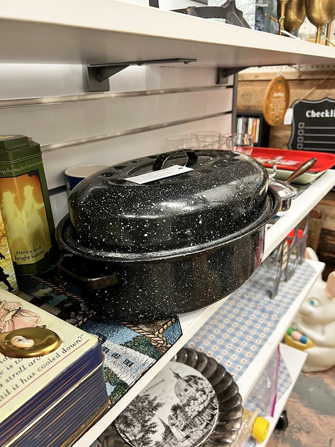 That speckled enamelware roaster isn't just kitchenware&mdash;it's Thanksgiving dinners from another era, waiting to create memories in your home.