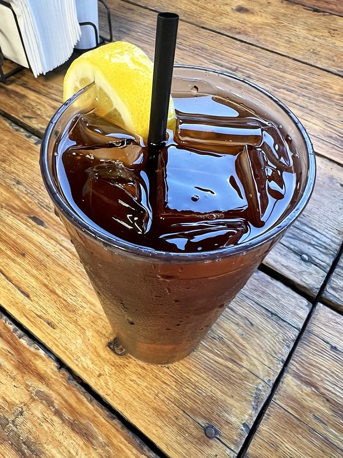 Even the iced tea looks like it belongs in Minnesota&mdash;refreshing, no-nonsense, and ready to wash down whatever cheese-stuffed creation you've chosen.