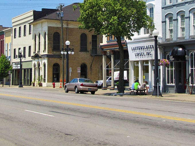 Strolling Marshall's main street feels like walking through a living museum where the exhibits include charming storefronts and the occasional outdoor caf&eacute; seating.