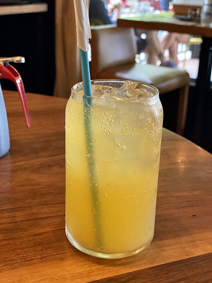 This spritzer is what sunshine would taste like if it went to college in the South and learned some manners.