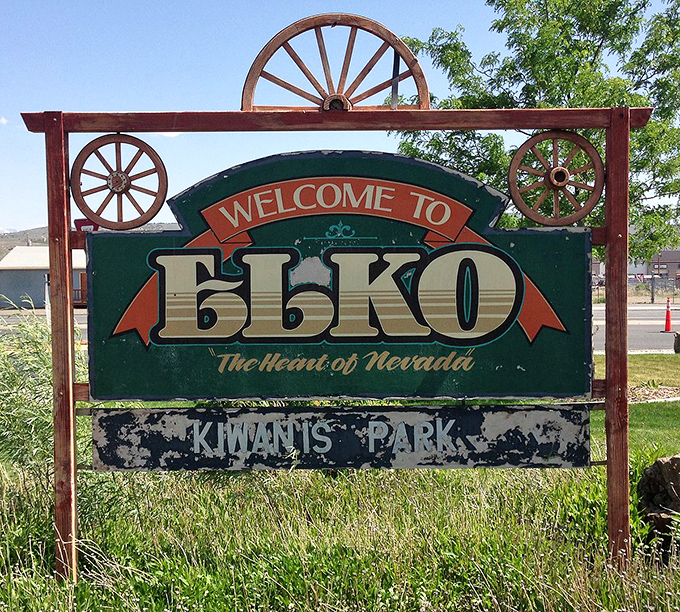 "The Heart of Nevada" isn't just a slogan &ndash; Elko's welcome sign perfectly captures the warm, unpretentious spirit of this high desert community.