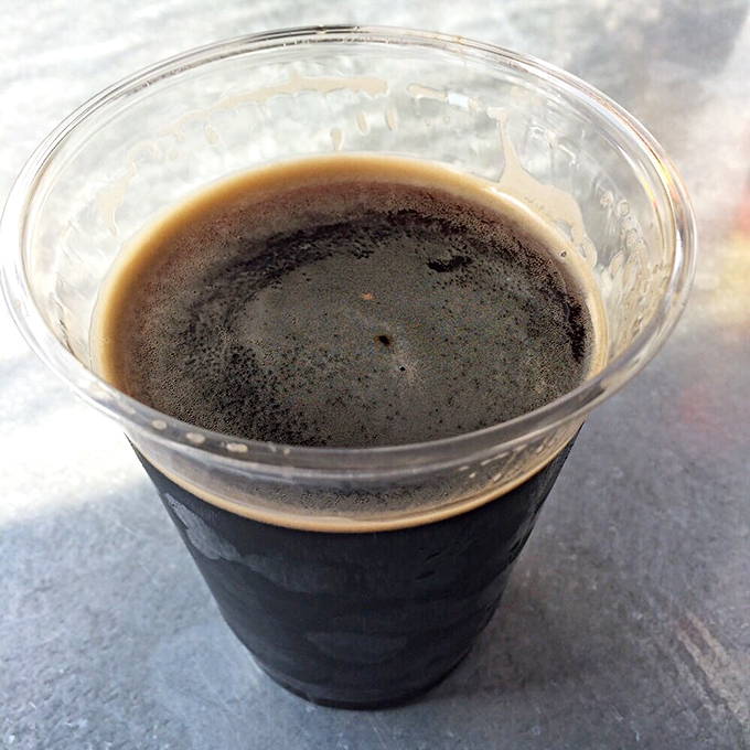 Even the coffee comes dressed in black, ready for a night on Nashville's Broadway. The perfect companion for when your taste buds need a moment of reflection.