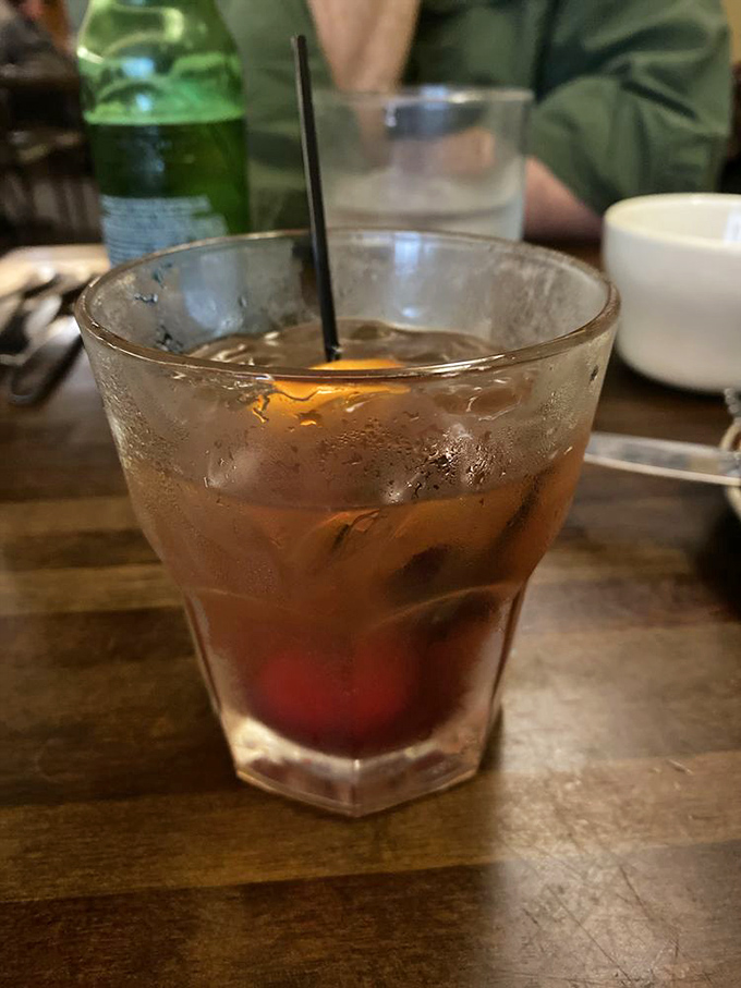 The kind of amber refreshment that pairs perfectly with smoky beef and good conversation at wooden tables.