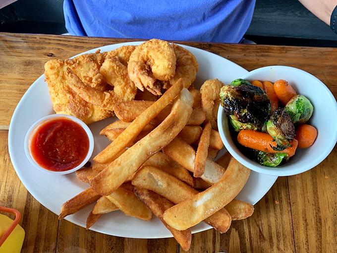 The fried seafood plate that answers the eternal question: "Why choose one type of seafood when you can have them all?"