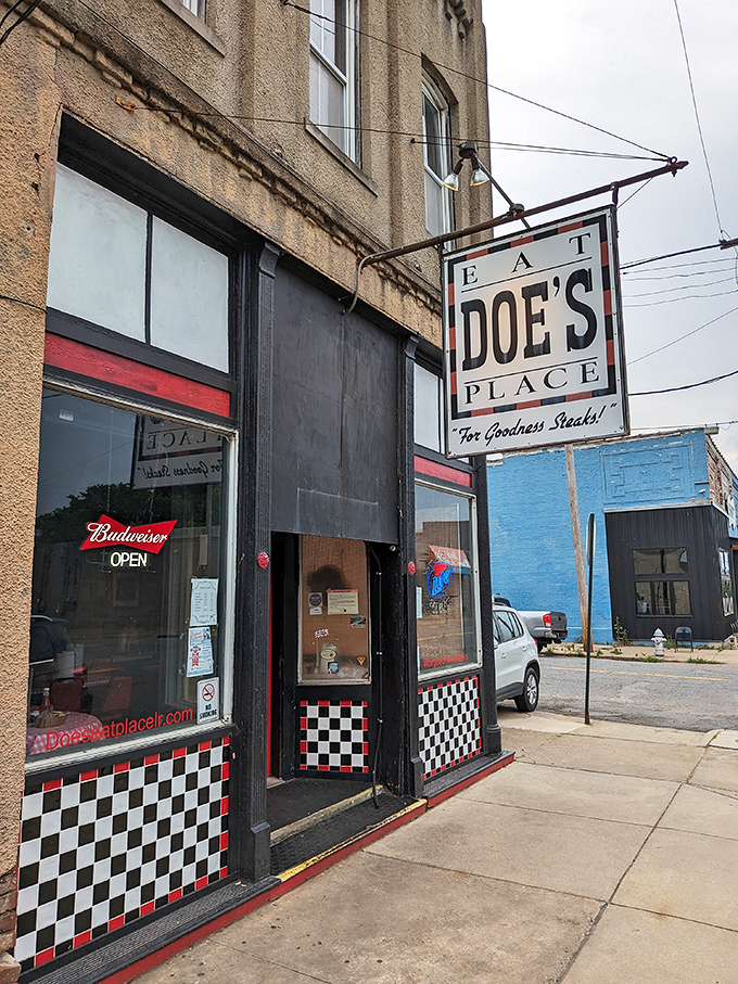 Doe's unassuming storefront hides steaks that have made politicians and locals swoon for decades.
