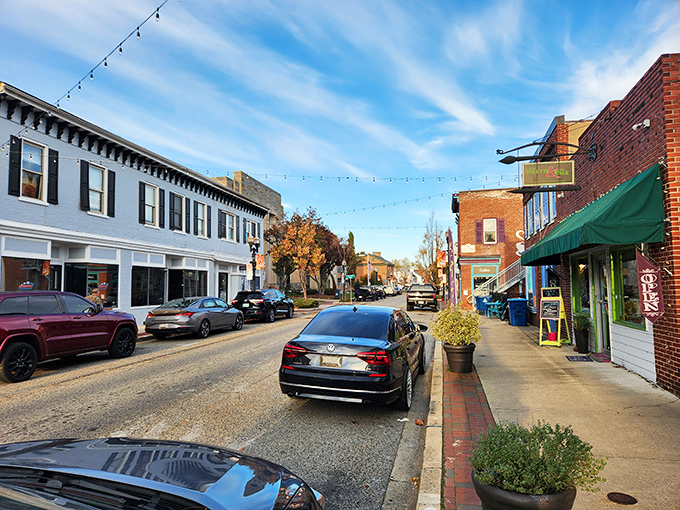 Elkton's historic downtown looks like it's waiting for a parade to start. Those brick sidewalks have supported countless Sunday strolls!