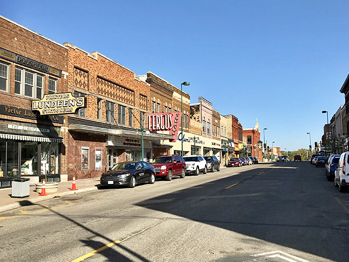 Fergus Falls' historic main street showcases the kind of architectural details they just don't make anymore. That Lundeen's sign is pure nostalgia!