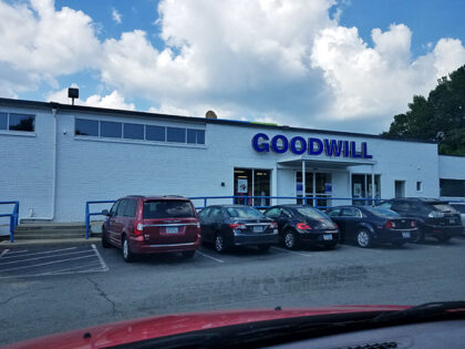 8 Massive Thrift Stores In Georgia That Are Too Good To Pass Up