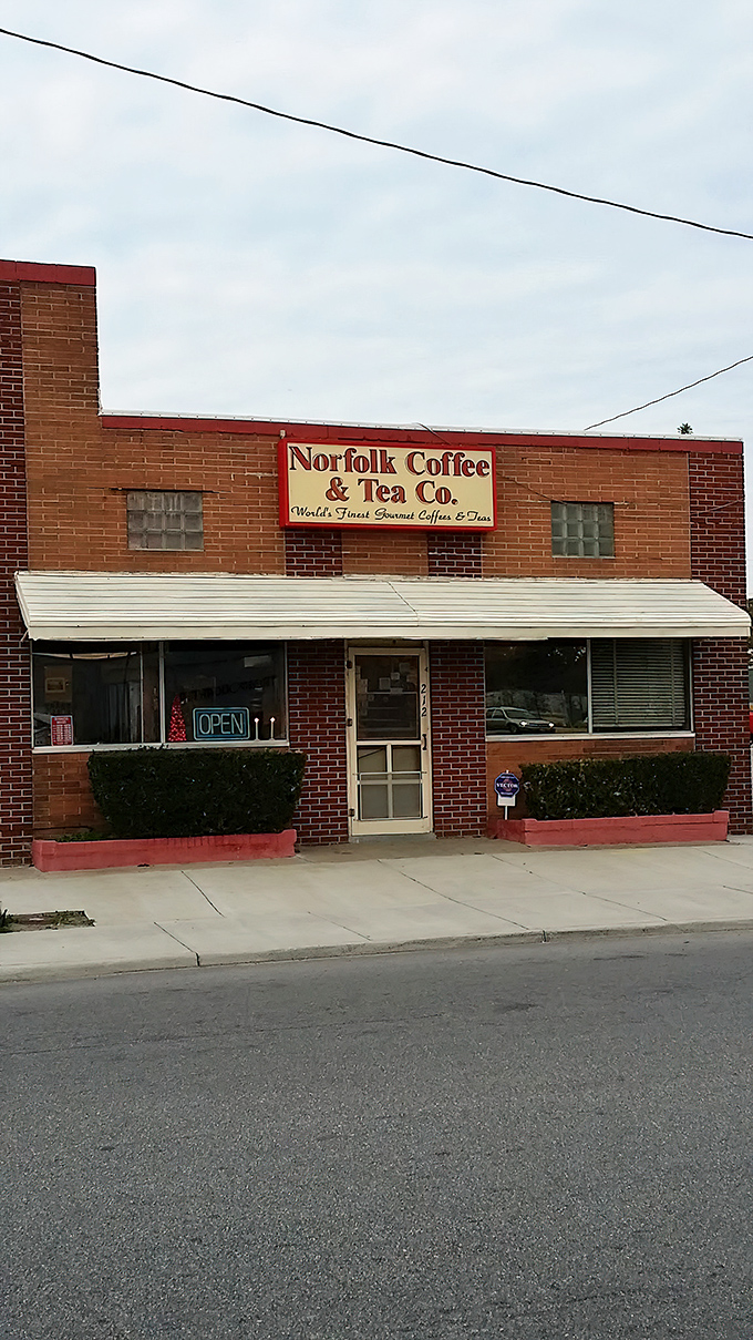 Norfolk Coffee & Tea might seem out of place in a thrift article, but the best bargain hunters know to fuel up first!