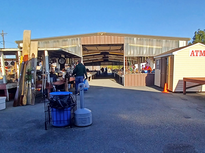 Jake's on Sunday&mdash;where families bond over the universal language of 'How much?' and 'Look what I found!'