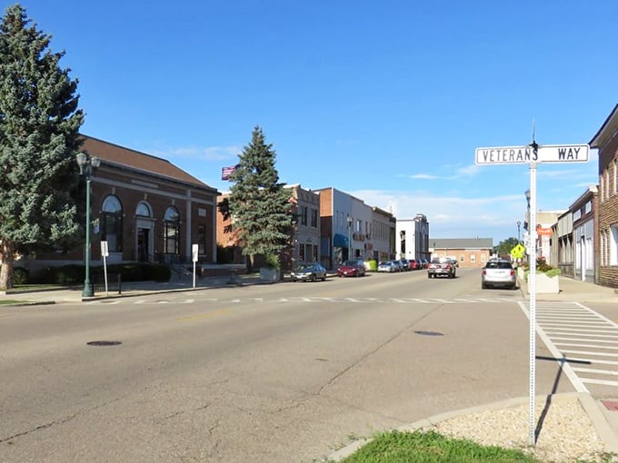 Veterans Way marks the entrance to Mendota's affordable downtown, where your service dollars serve you well in retirement.