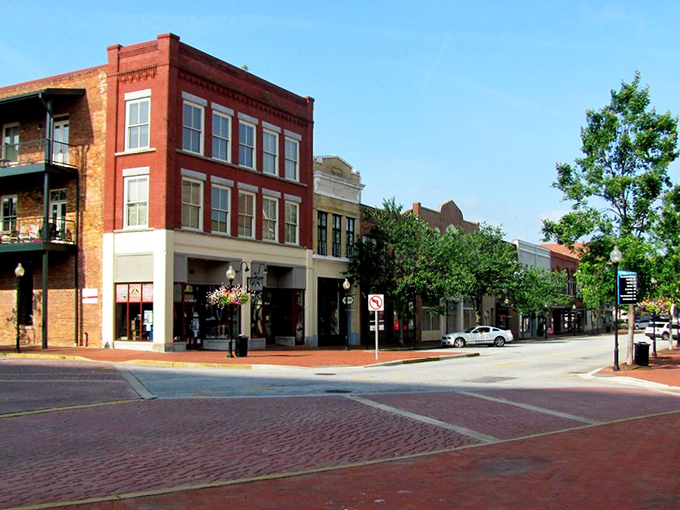 Brick-lined streets and historic storefronts give Spartanburg the charm of yesteryear with today's affordable living options.