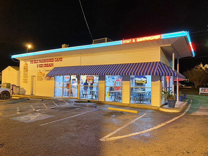 Ice cream and sandwiches under one roof? Ye Ole Fashioned's nighttime neon glow promises a double dose of comfort food magic.