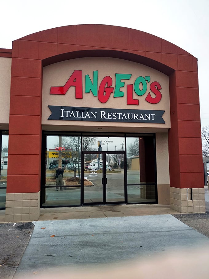The classic Italian restaurant facade houses pizza that would make any nonna smile with approval.
