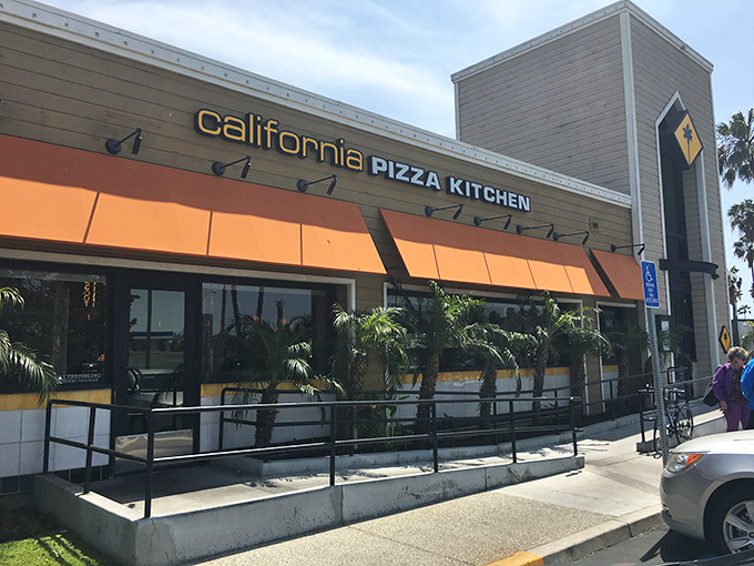 Palm trees outside, pizza perfection inside. This Long Beach location proves familiar can still be phenomenal.
