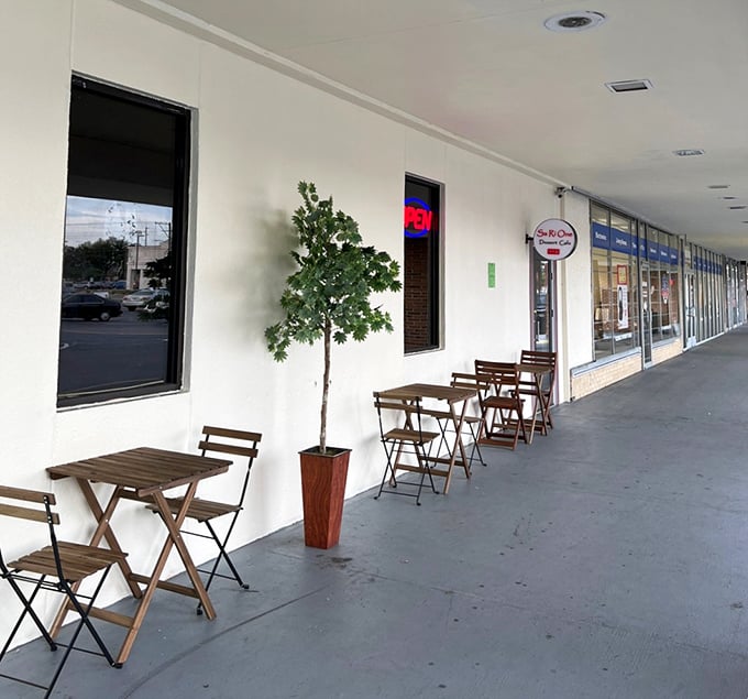 Those simple outdoor tables have witnessed countless first bites of bingsoo and the wide eyes that inevitably follow.