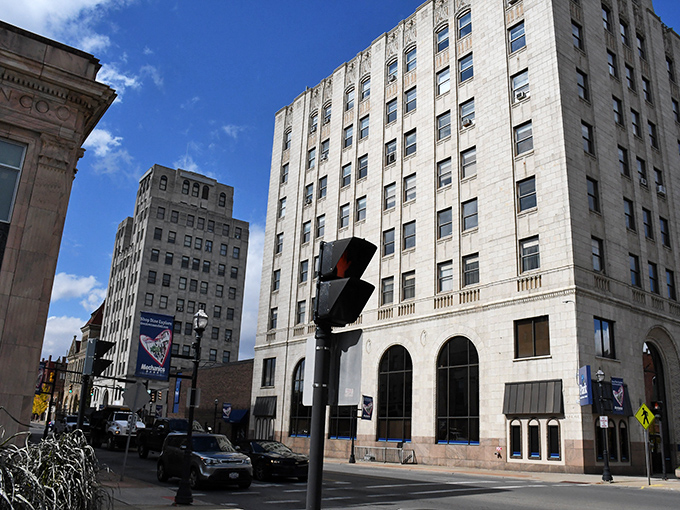 The impressive stone architecture of downtown Mansfield provides a scenic backdrop for budget-conscious retirees seeking affordable charm.