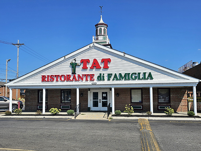 The bright white TAT building stands like a pizza lighthouse, guiding the hungry safely to delicious shores since the middle of last century.