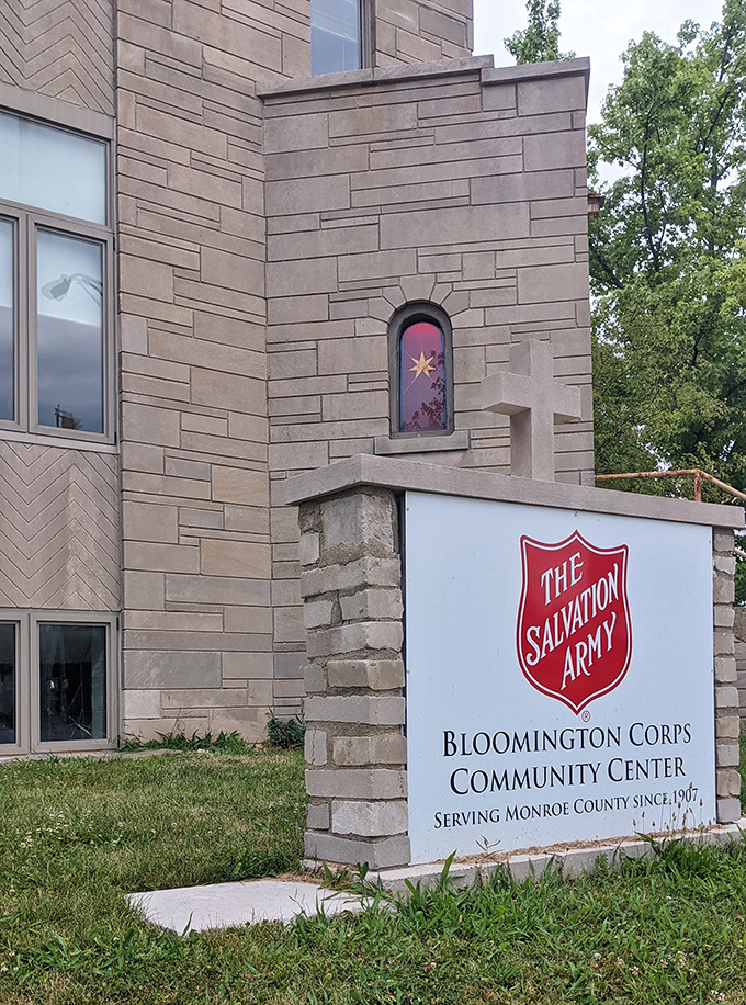 Architectural details worthy of a university campus - because saving money can be a beautiful thing!