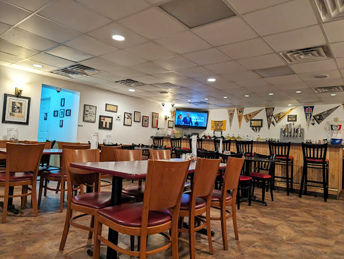 Vincent's Pizza Park: Sports memorabilia on the walls, legendary pizza on the tables. Some traditions are worth preserving forever.
