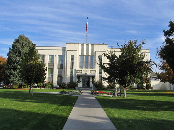 Main Street Weiser offers a glimpse into small-town America, where locally-owned shops still form the heart of the community.