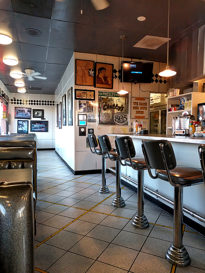 The counter seats aren't just places to eat&mdash;they're front-row tickets to the greatest show on earth: short-order cooking in all its sizzling, aromatic glory.