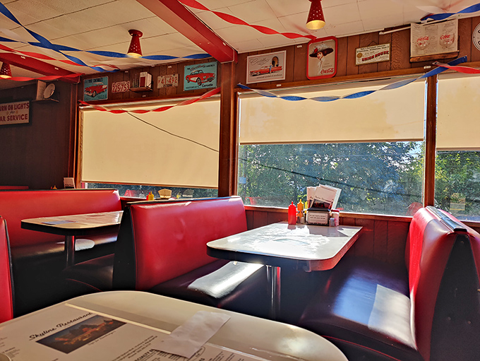 The dining area feels like your favorite aunt's kitchen got an upgrade&mdash;comfortable, unpretentious, and ready for the serious business of eating well.