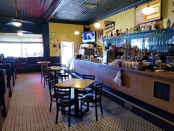Classic diner aesthetics with a dash of Richmond charm. Where the tables have hosted first dates, business deals, and Sunday morning recovery missions.