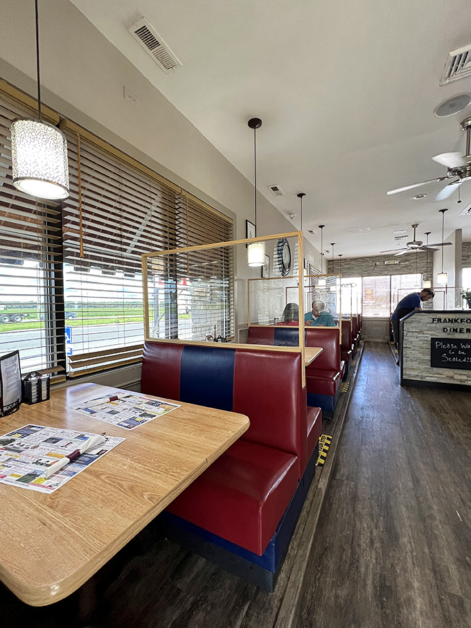 Red and blue vinyl booths line the windows, offering the perfect perch for people-watching while you contemplate a second helping of pie.