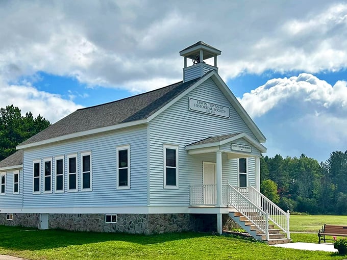 This charming schoolhouse hasn't rung its bell in decades, but the Erwin Township Historical Society ensures its lessons aren't forgotten.