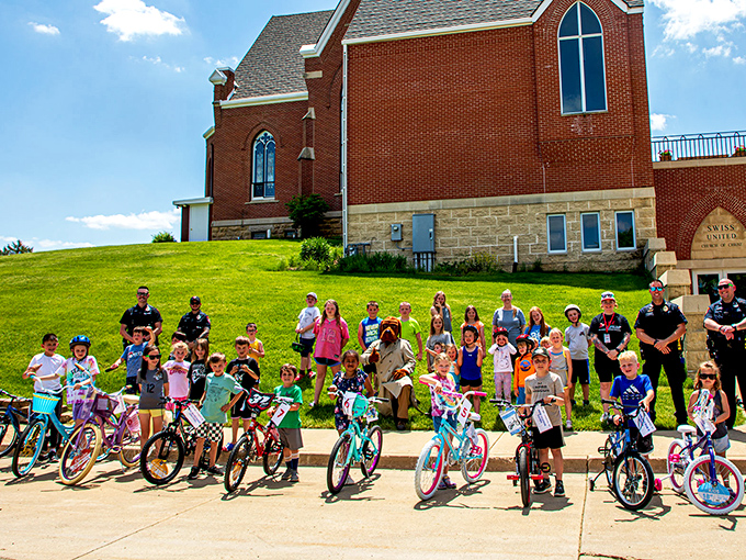 Community spirit pedals forward at New Glarus's kids' bike event &ndash; creating tomorrow's Tour de Switzerland champions one smile at a time.