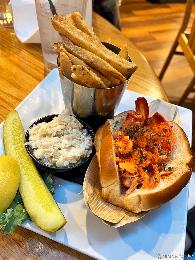 The lobster roll arrives like a celebrity&mdash;perfectly dressed, ready for its close-up, and guaranteed to make everyone at neighboring tables jealous.