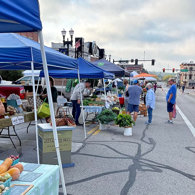 Saturday morning farmers' markets in Wooster &ndash; where the produce is fresh, the conversation flows freely, and nobody's in a hurry to be anywhere else.