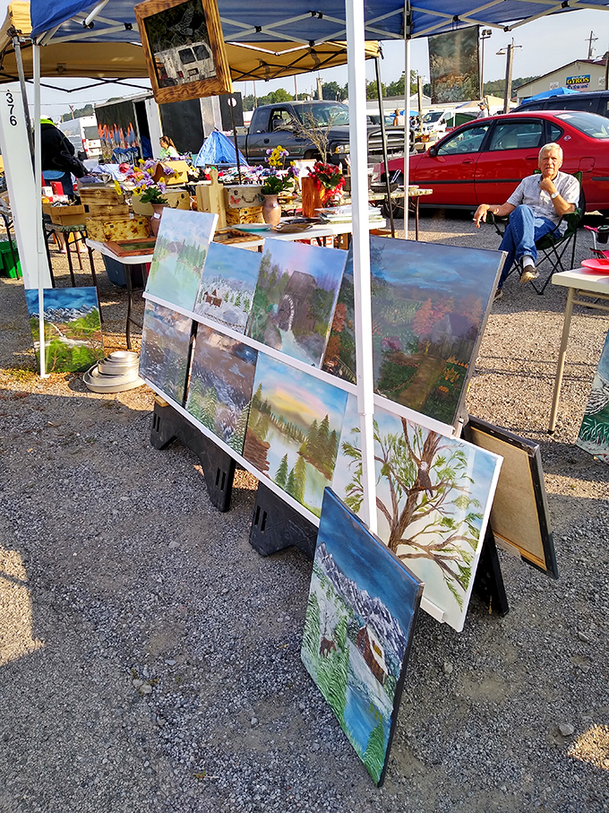Local artistry on display&mdash;landscapes that capture Ohio's soul while the artist captures potential customers from his folding chair.