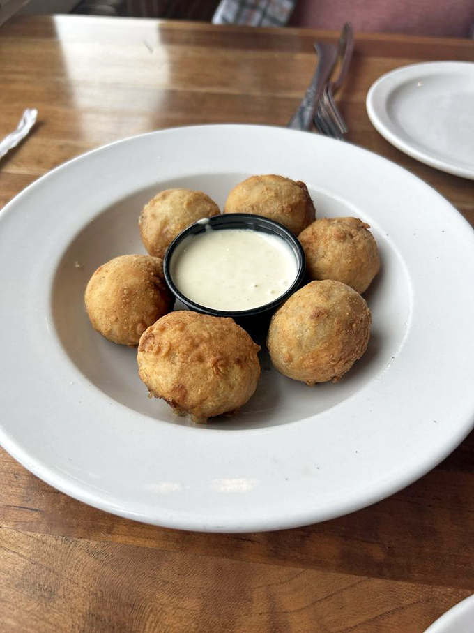 These aren't ordinary mushrooms&mdash;they're golden-fried flavor bombs surrounding a creamy dipping sauce that might make you forget about meat entirely.