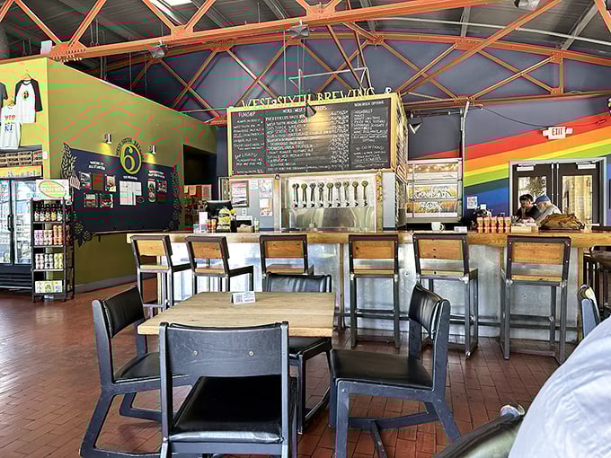 The bar area feels like seafood's answer to Cheers&mdash;where everybody might not know your name, but they definitely know good beer.