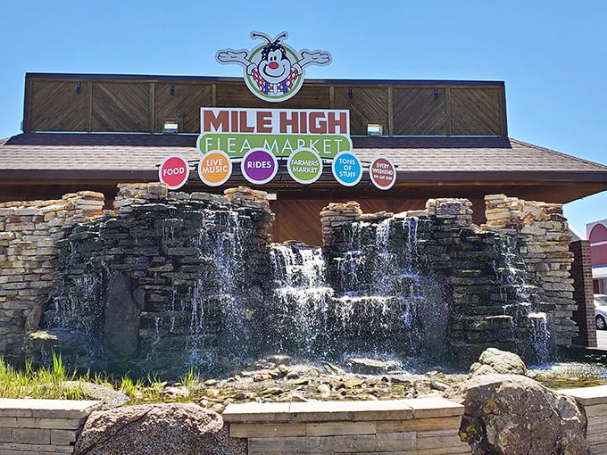 Not just a market, but an experience. The entrance waterfall welcomes visitors with a touch of unexpected elegance amid the treasure-hunting hustle.