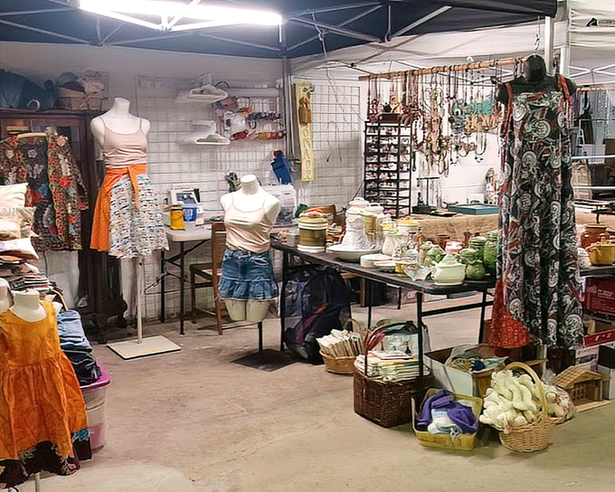 Vintage clothing vendors: where "That outfit is so last century" is the highest possible compliment you could receive.