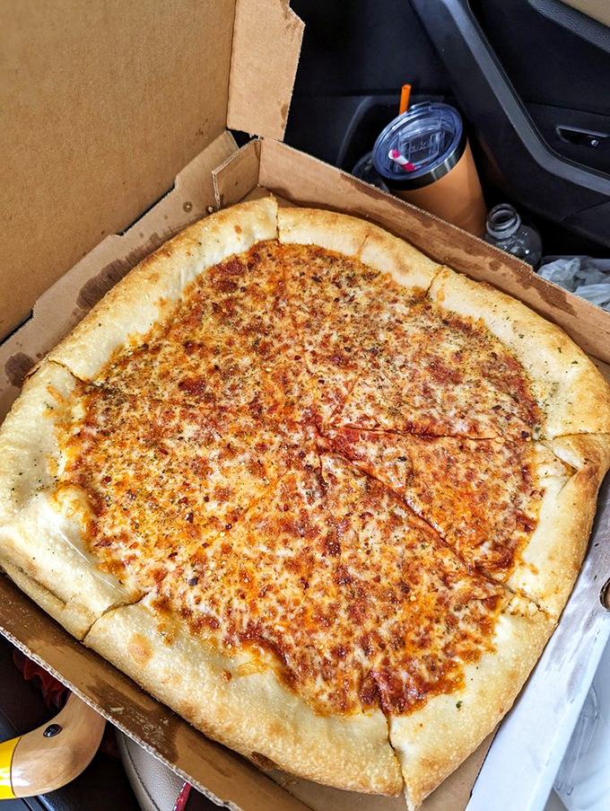 Sometimes the simplest things are the most profound. This cheese pizza is the Hemingway of the pizza world&mdash;no unnecessary flourishes, just perfection.