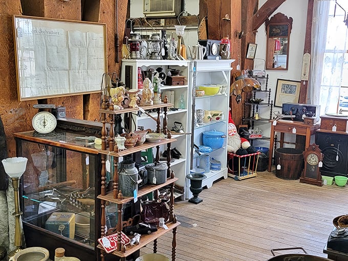 The exposed beams frame this wonderland of china and curiosities like a museum dedicated to the art of everyday life from a century ago.