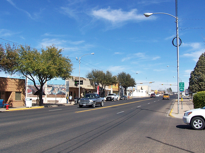 Kermit's wide-open streets embody the ultimate small-town retirement dream at unbeatable prices.